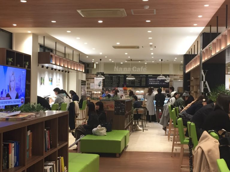 青山学院大学青山キャンパスに出来たAGU Book Caféの雰囲気が素敵！ - #casa