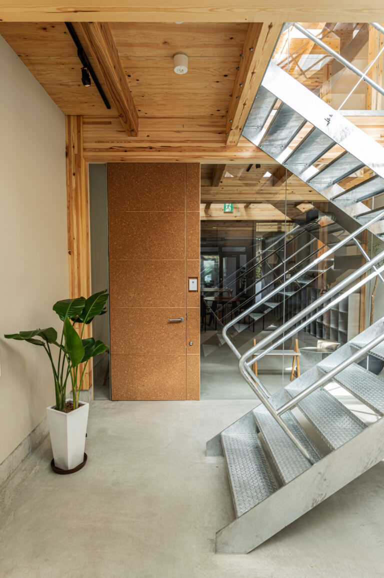 「GOMITAIJI」による新たな視点で生み出された廃棄物原料のユニークなマテリアルたち - #casa