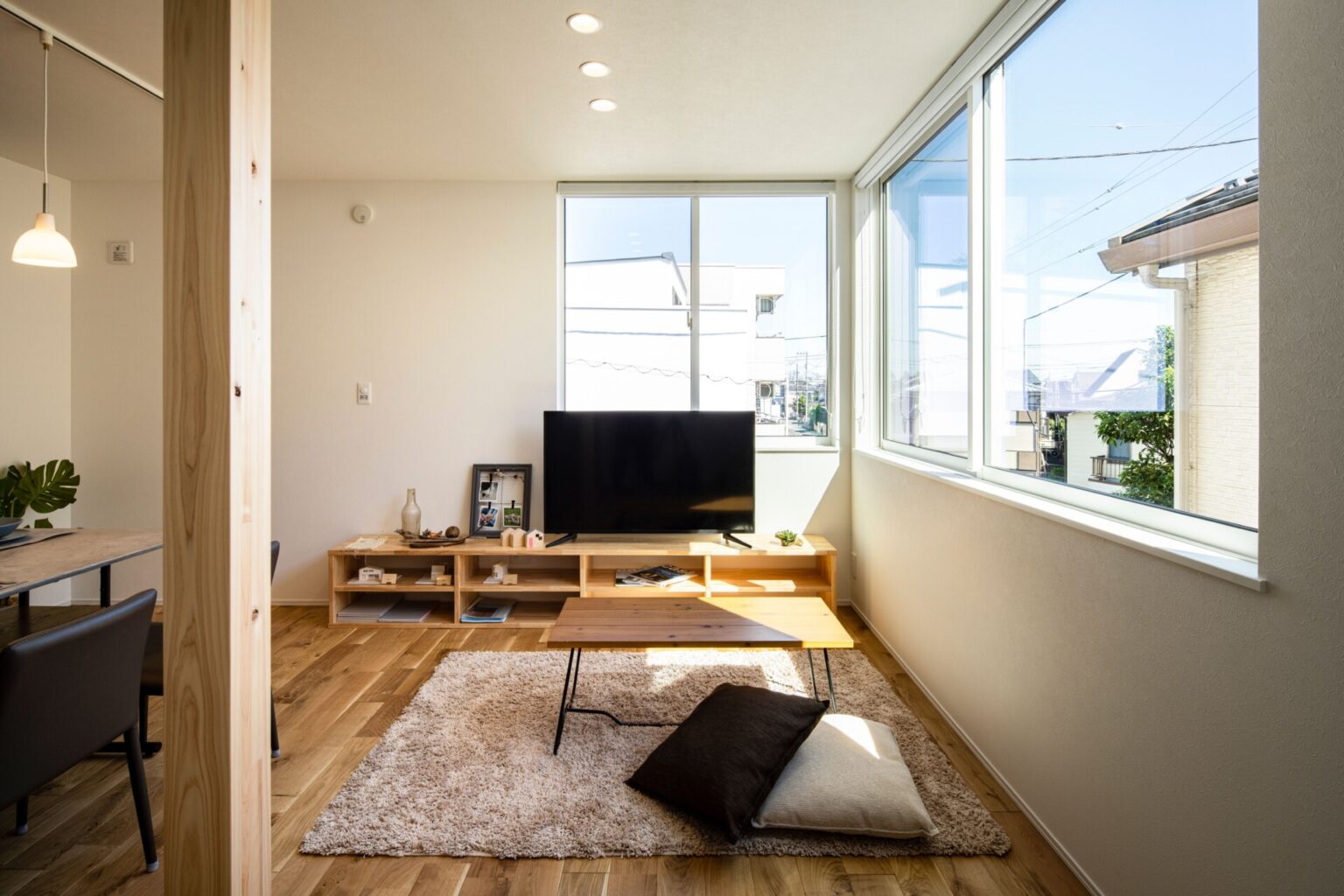 2階に設けたLDKで特別な家族時間を過ごす「夫婦の趣味を愉しめる家」 - #casa