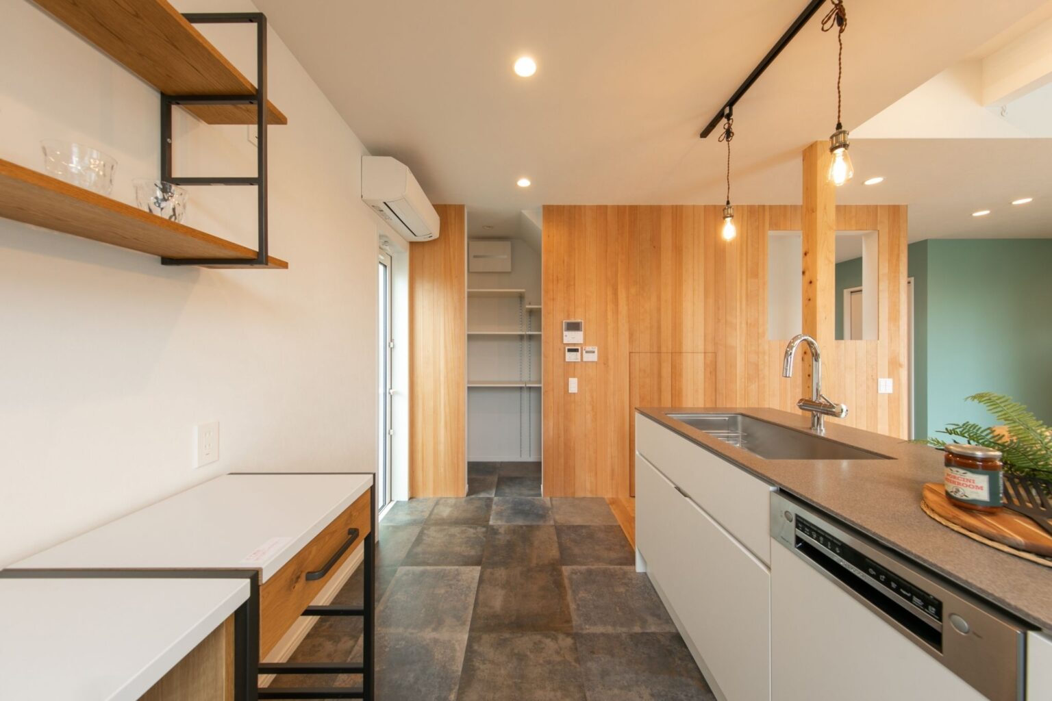 【見学会あり！】カリフォルニア風の外観と温かな印象のLDKが特徴的！家族みんなが心地よく暮らす住まい！ - #casa