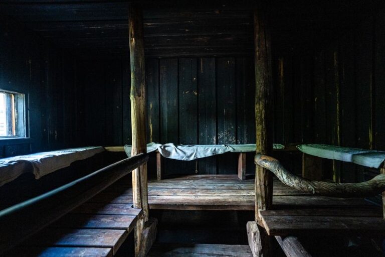 フィンランド・ユヴァスキュラの湖畔でととのう！パイヤンネ湖に面するサウナ施設「Savutuvan Apaja Oy」 - #casa